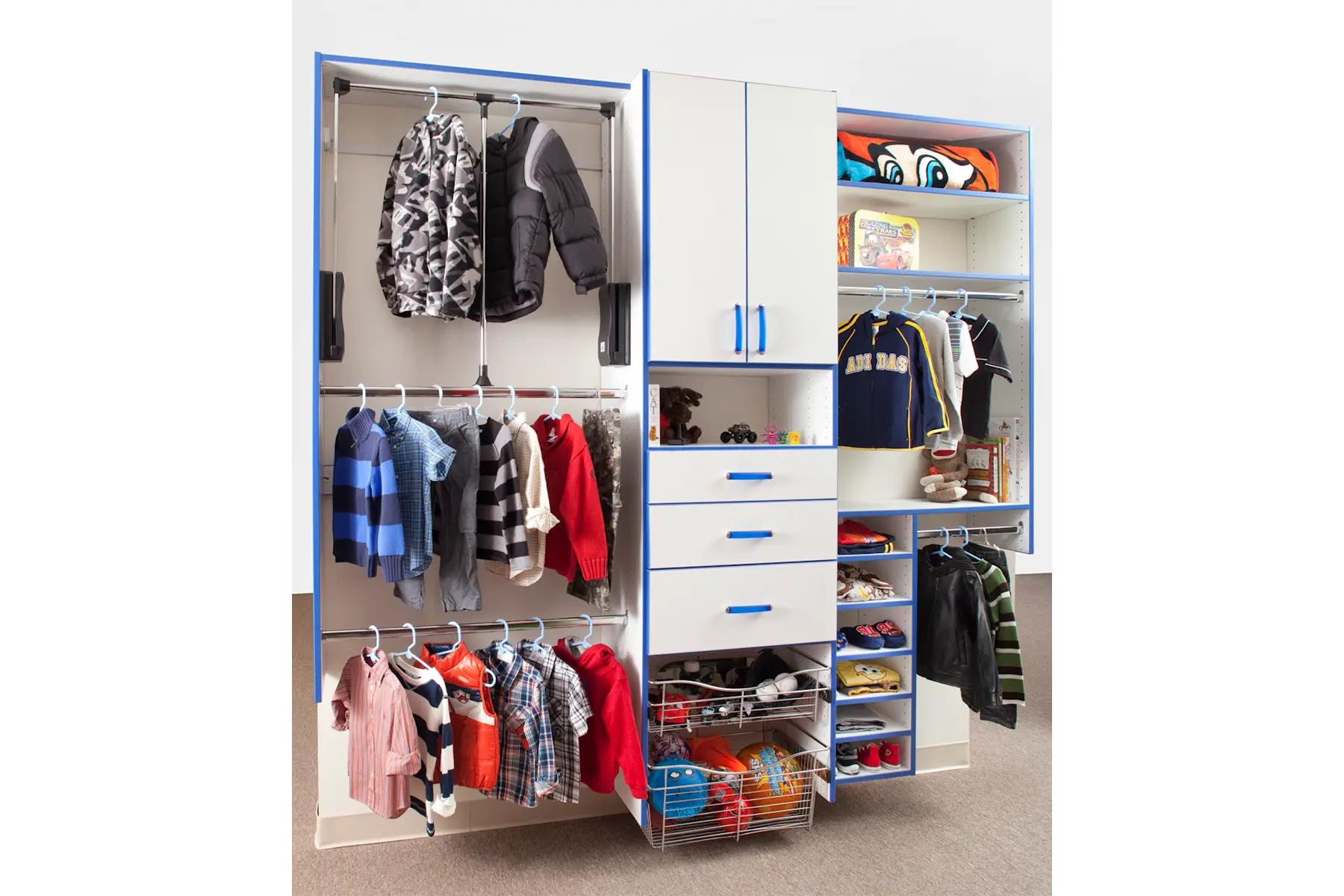 Simple and Sophisticated Reach-In Closet | The Closet Works